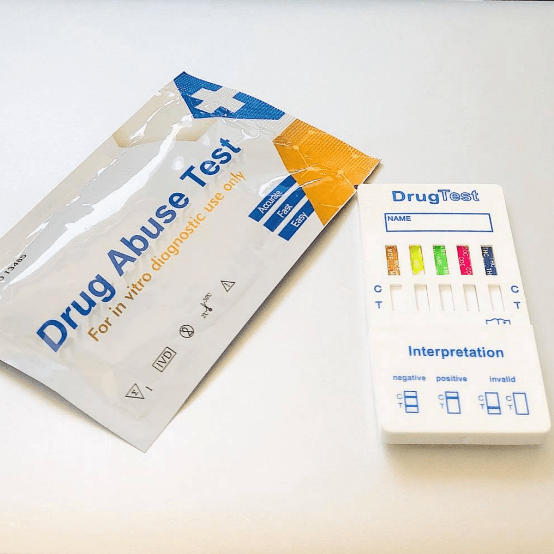 Prueba rápida para la detección del consumo de drogas 5 en 1